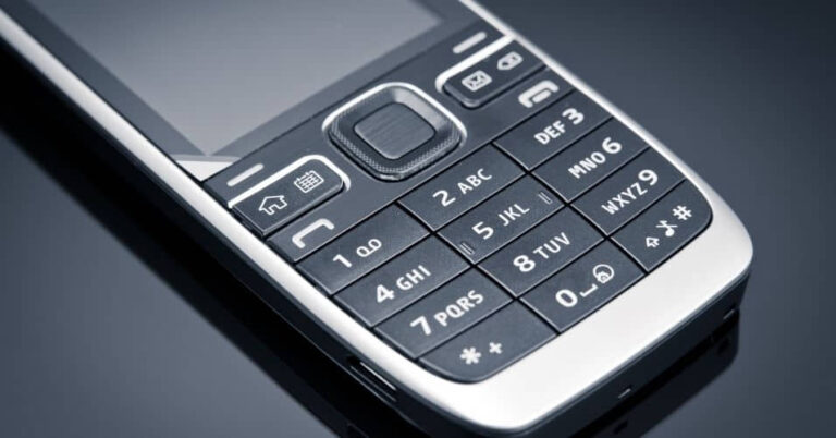 Co to jest smartfon? Czym się różni smartphone od innych telefonów ...